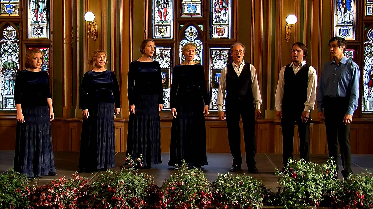 PUTNU DĀRZS - YouTube