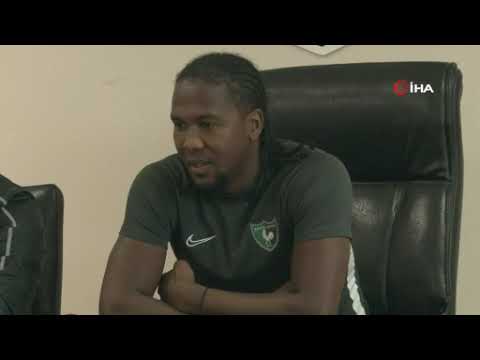 Rodallega gol atamadığı için baskı hissediyor mu?