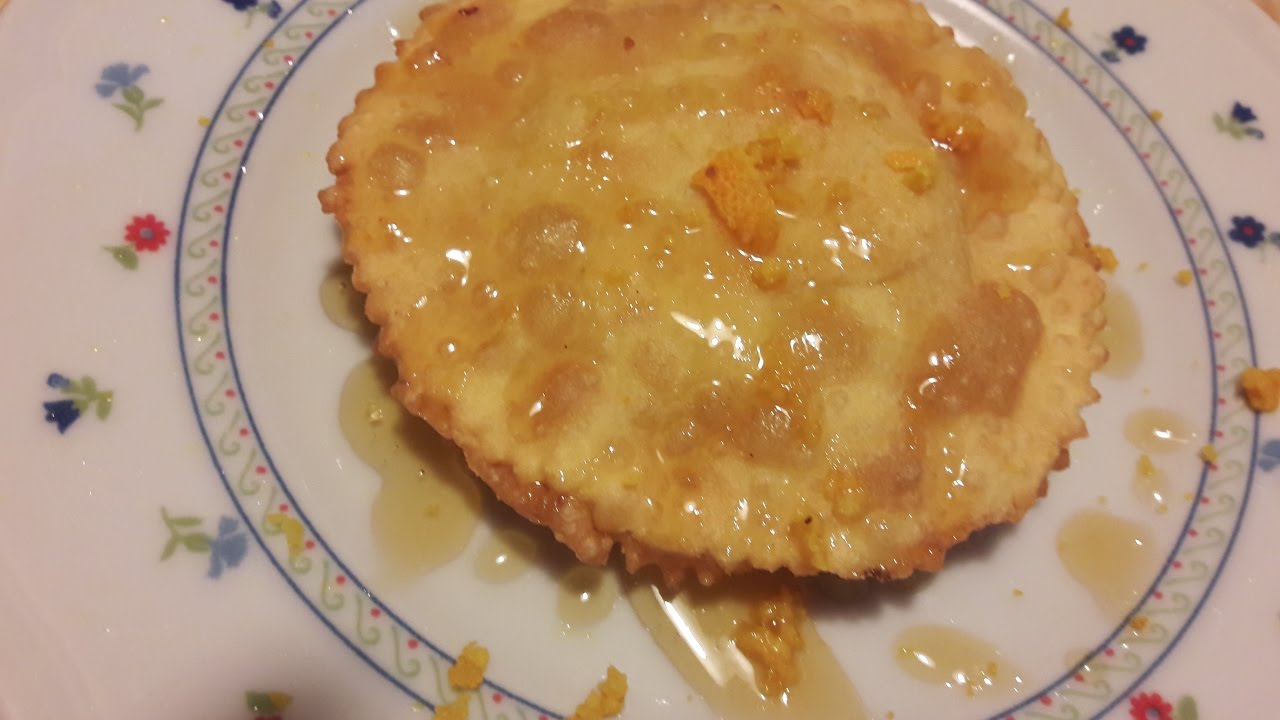 Seadas ricetta sarda by Erika - YouTube