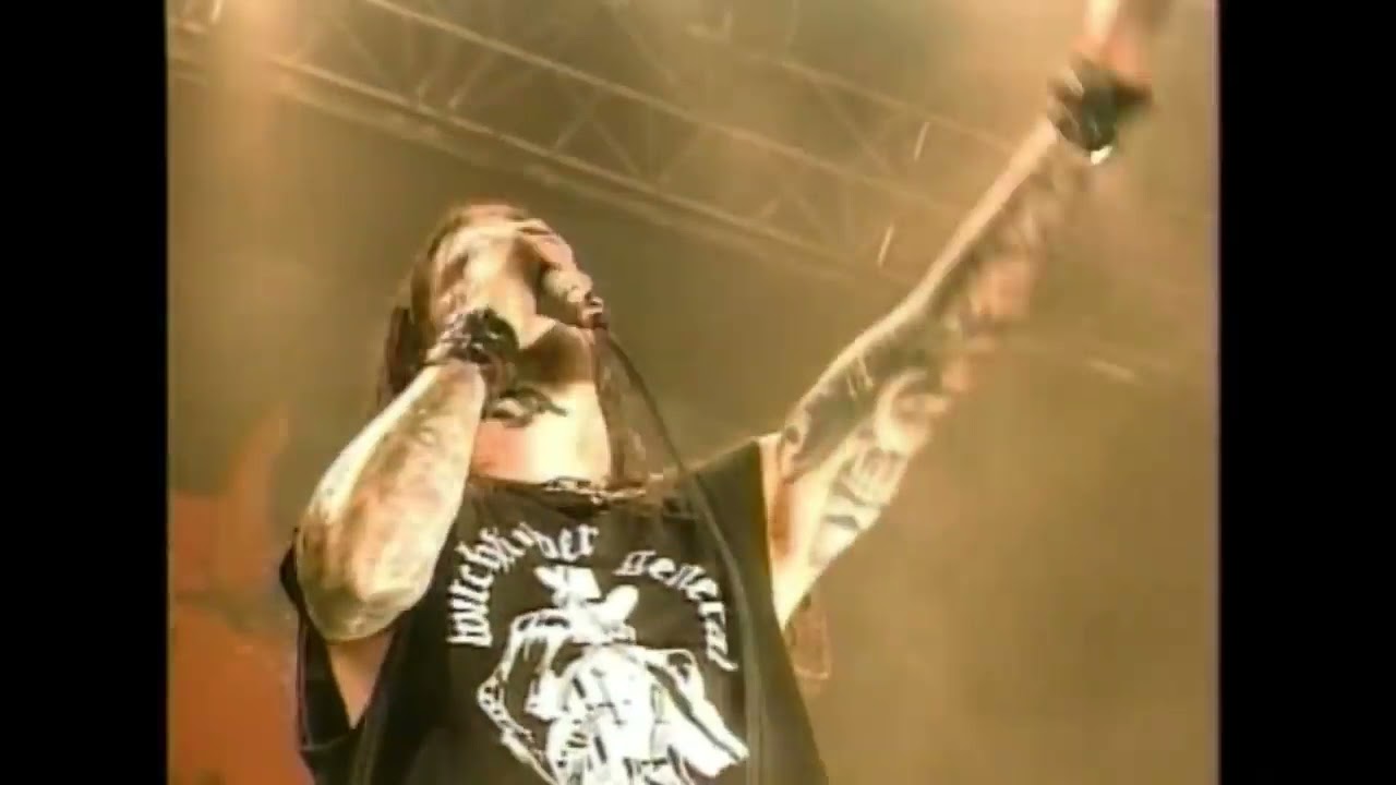 Pantera's Very last show at Beast Feast in Japan. August 26, 2001 - YouTube