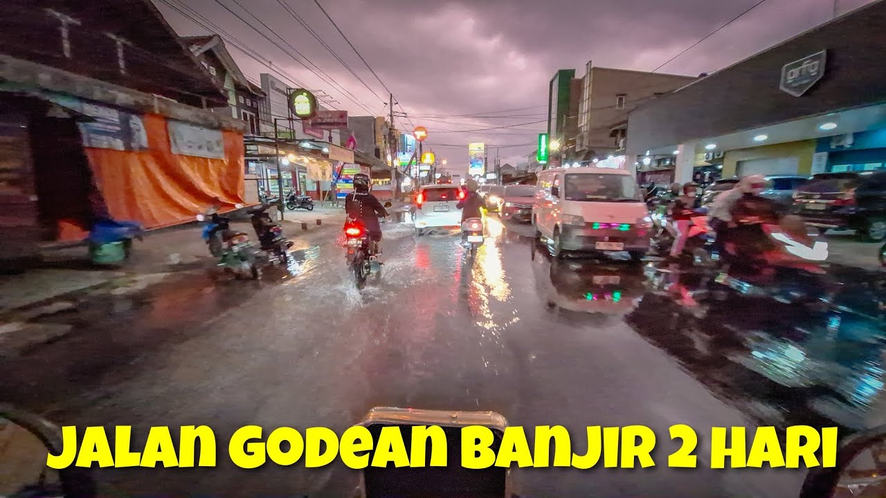 Jalan Godean Banjir 2 Hari ‼️ Ternyata Ini Penyebabnya ... - YouTube