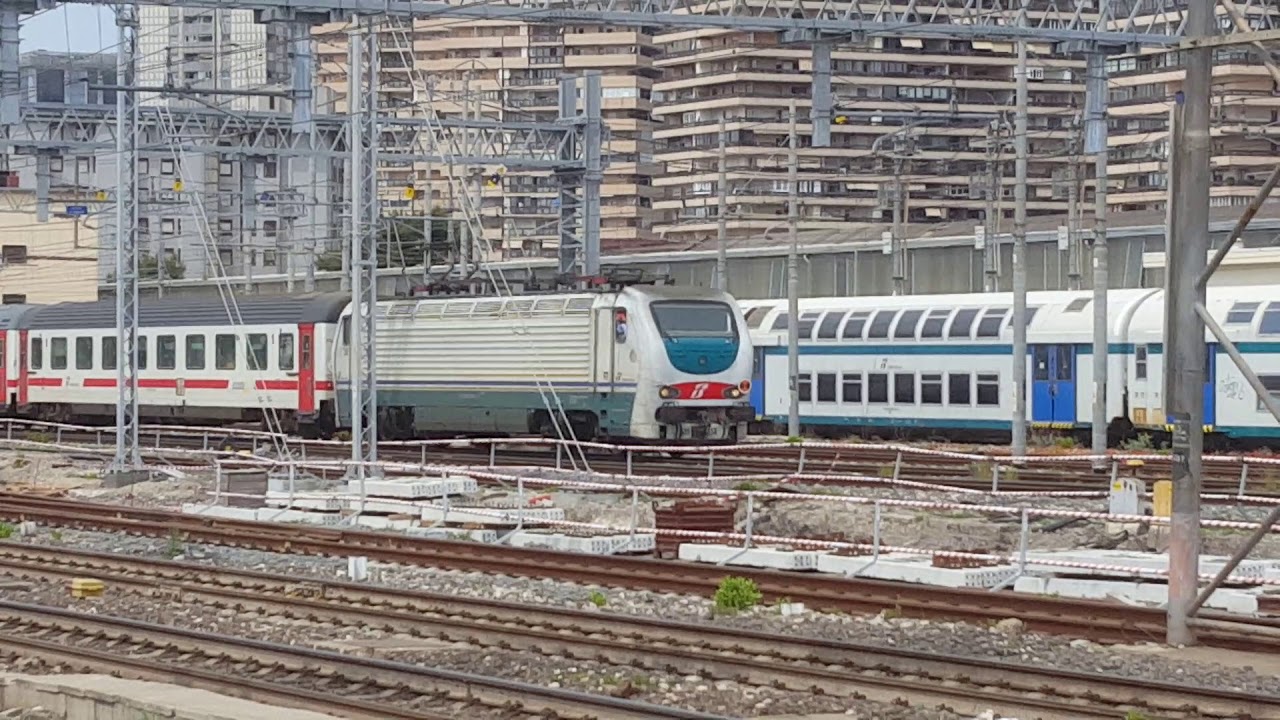 E402.138 + pilota Z1 con l'intercity 550 - YouTube