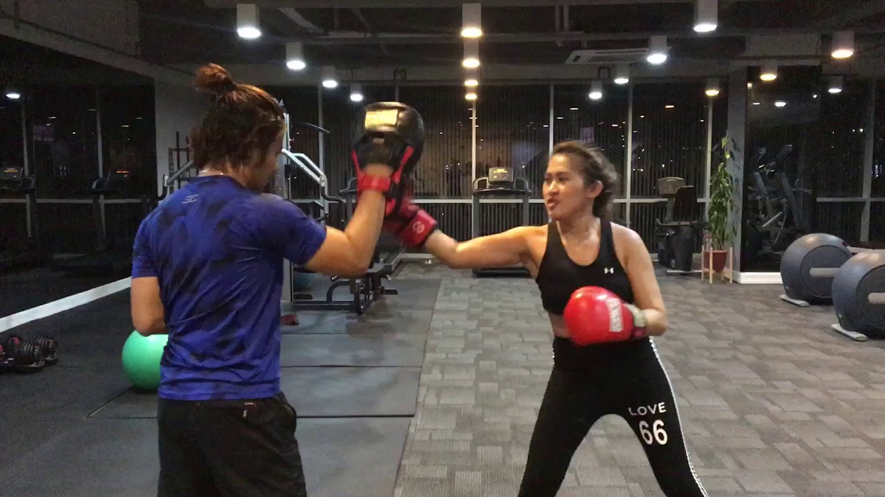 @We shape gym - YouTube