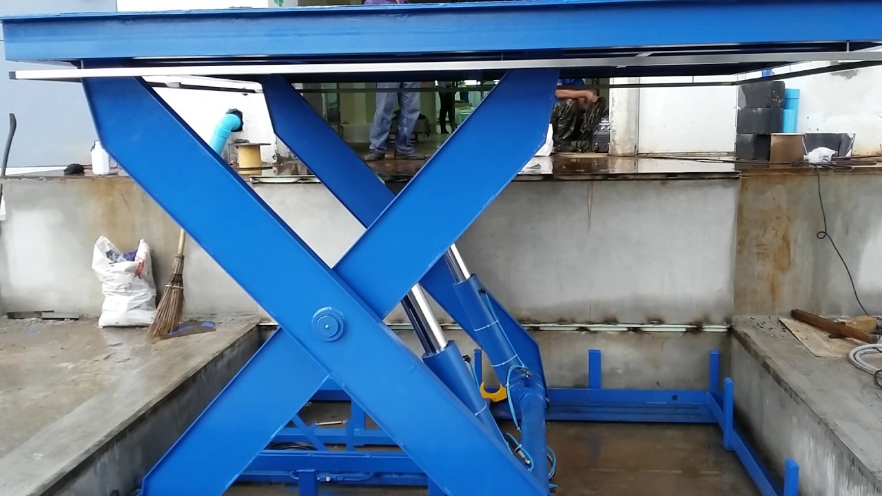 X-LIFT ติดตั้งที่ บมจ.เพรซิเดนท์ เบเกอรี่ - YouTube