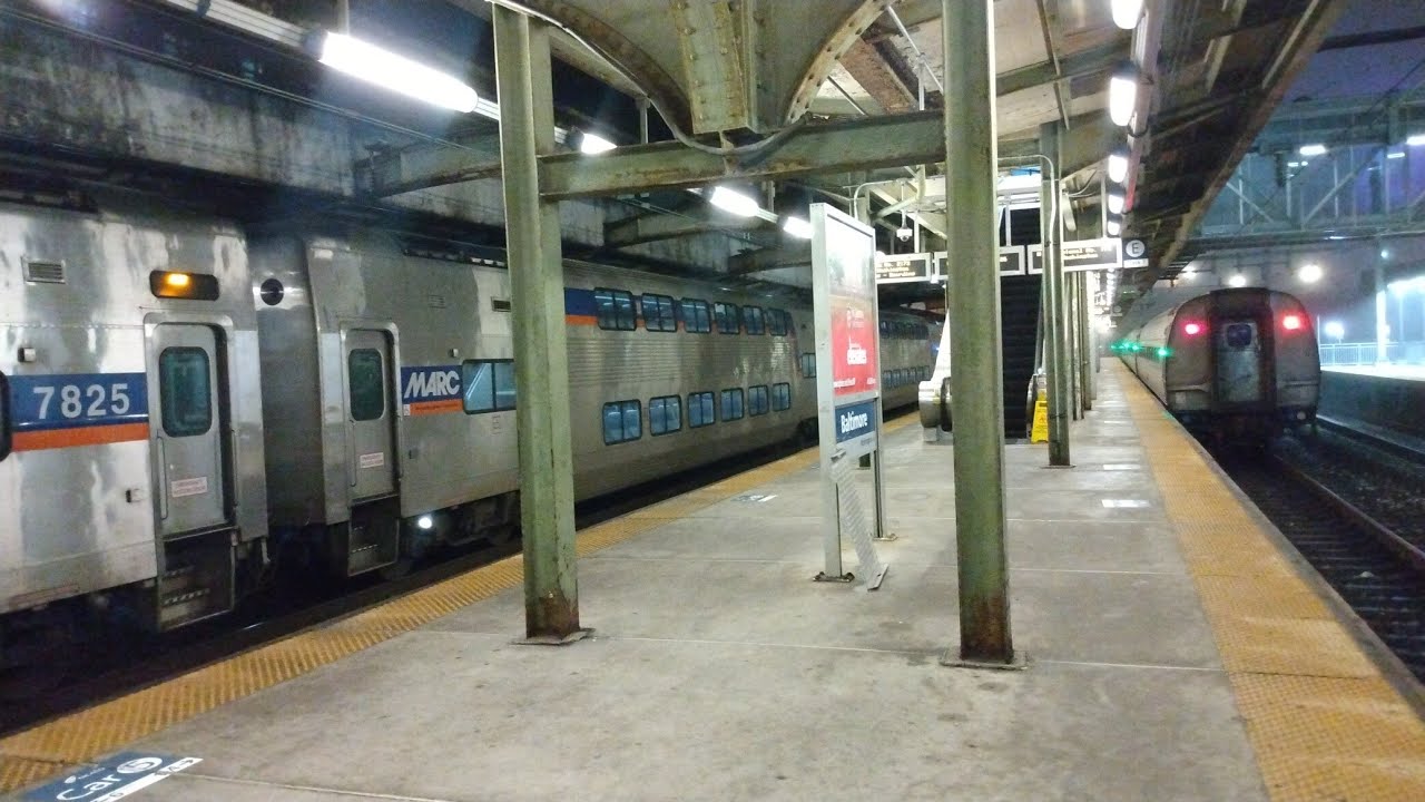 Amfleet #43389/#82740 leaving Baltimore - Penn Station [+ MARC III ...