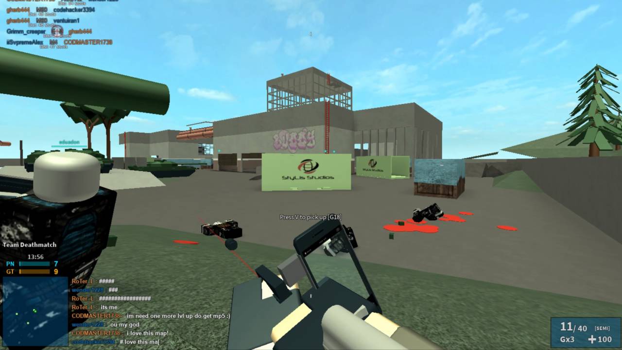 Playing some MORE roblox - YouTube