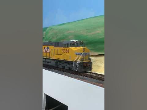 UP 5358 Near The Mountains In SAMRA#funrun #modeltrains #hoscale #sanantonio #texas # ...