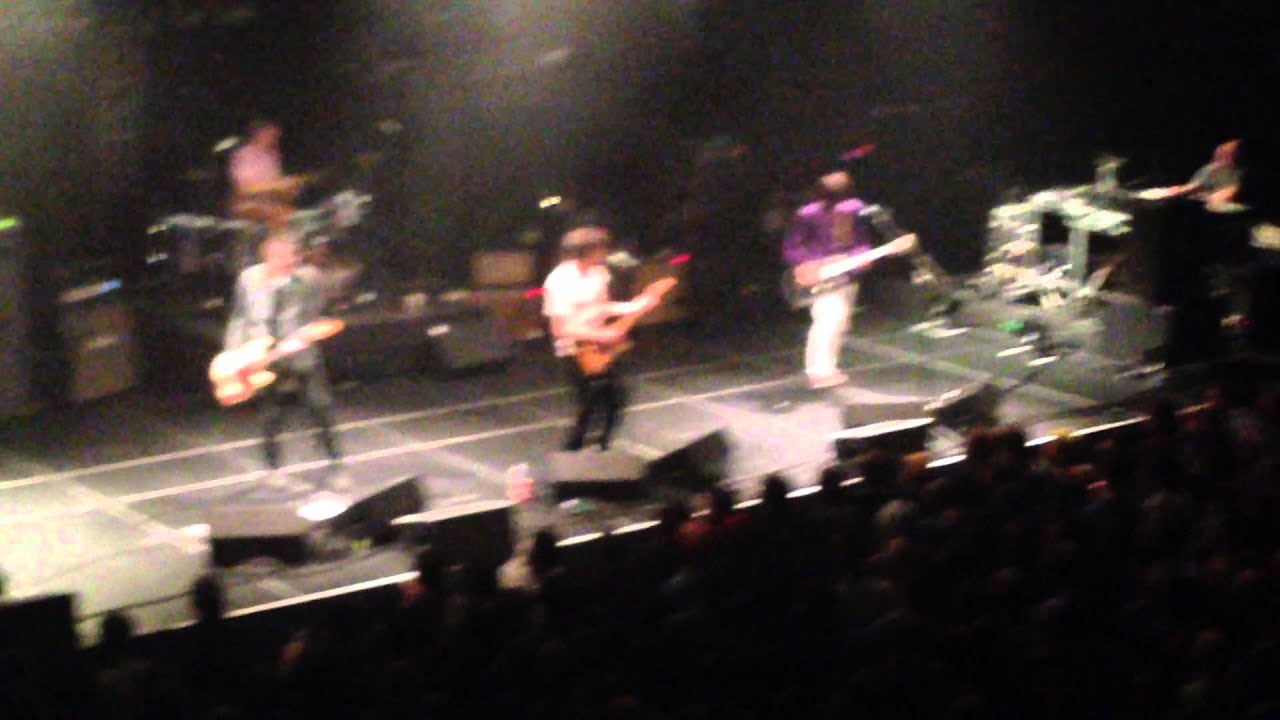 The Replacements 4/13 at The Masonic. Kiss Me On The Bus - YouTube