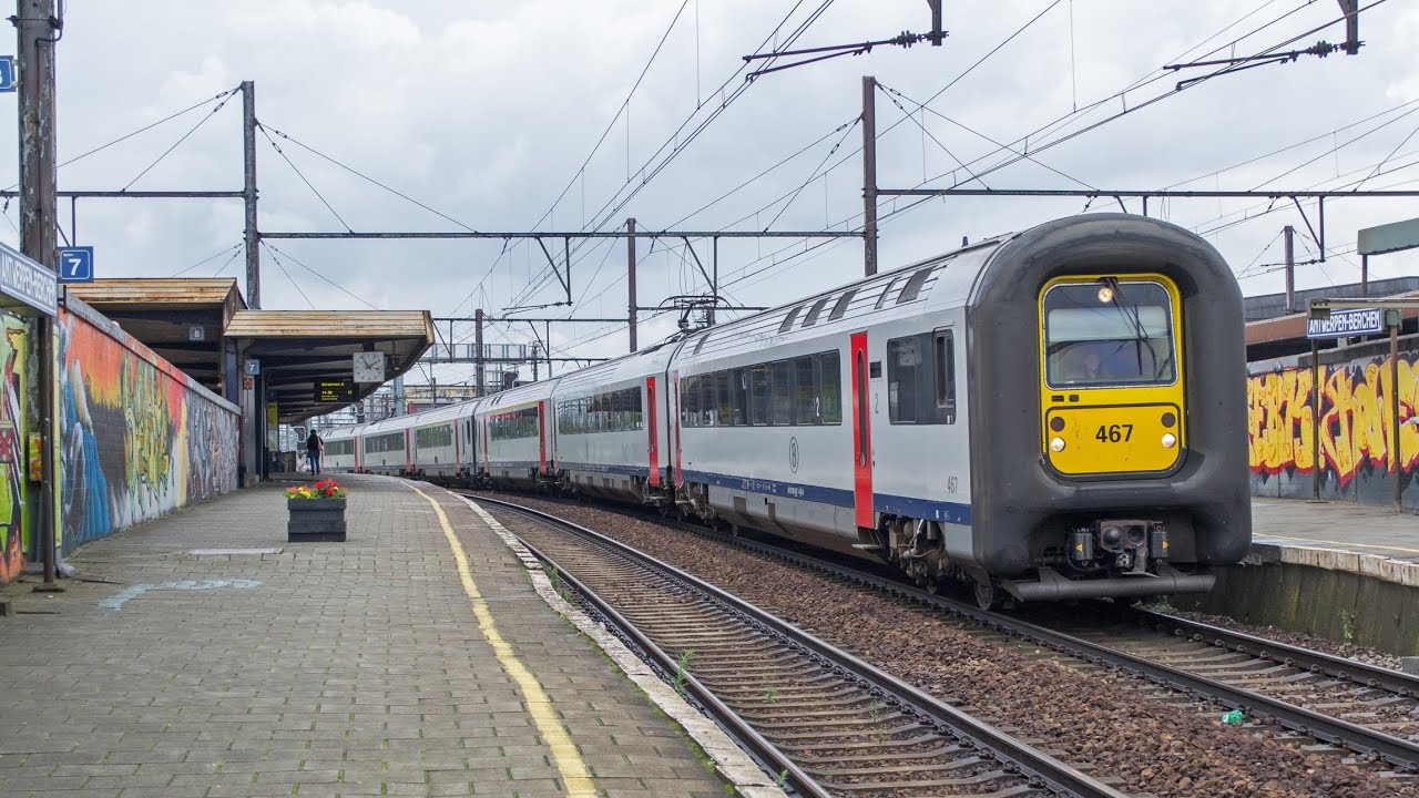 NMBS AM96 Train Sound Part 4 Antwerpen Central Train Station - YouTube