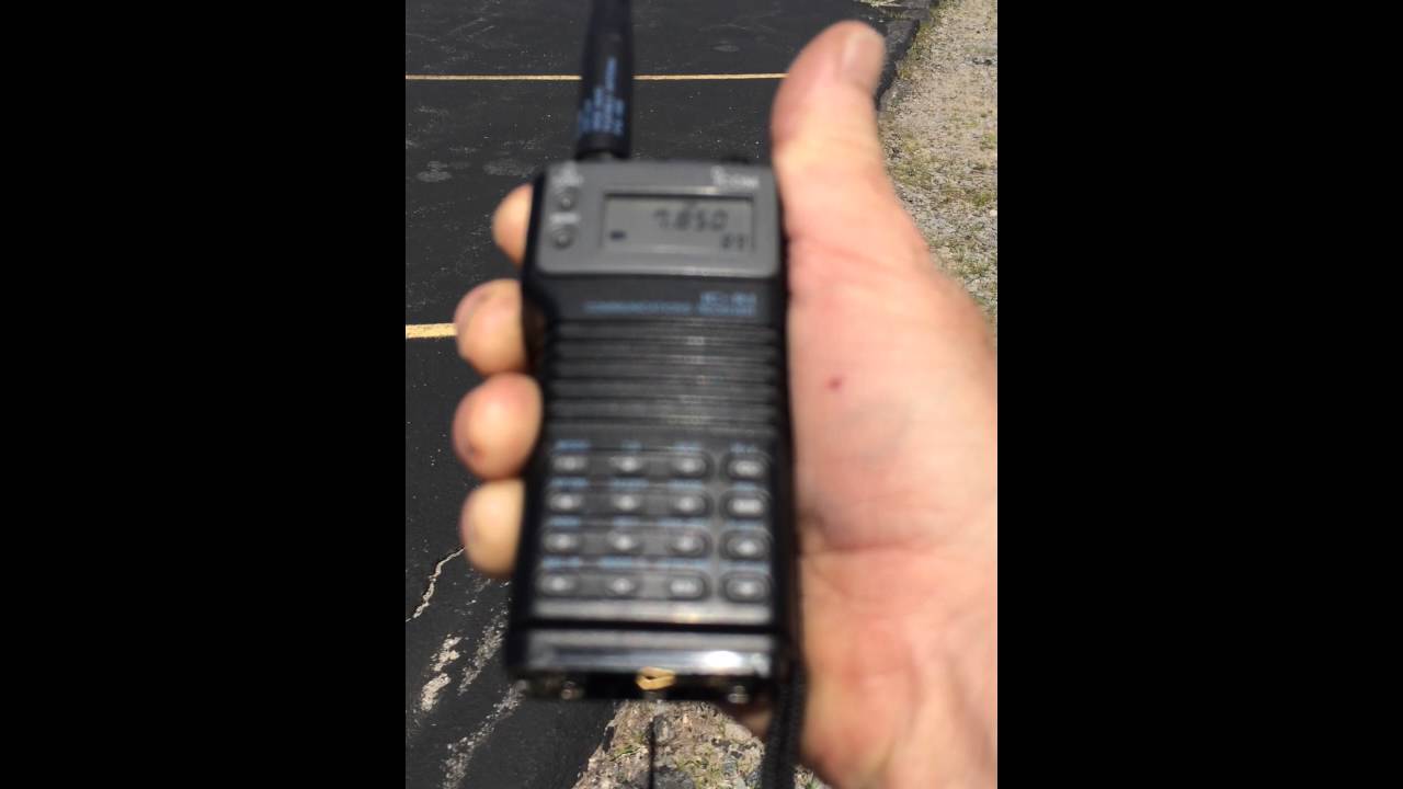 Icom IC-R1 CHU Canada 7.850 Mhz - YouTube