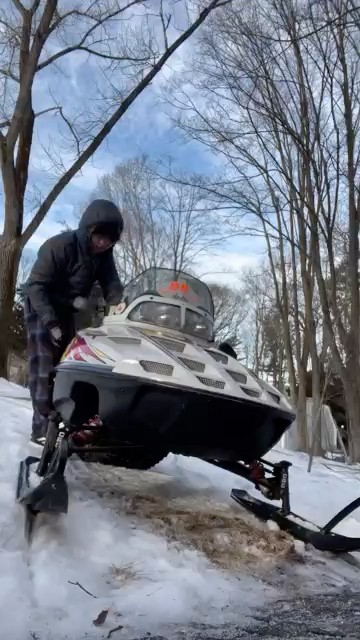 1998 Polaris XCR 600 Greasy Triple Cold Start - YouTube