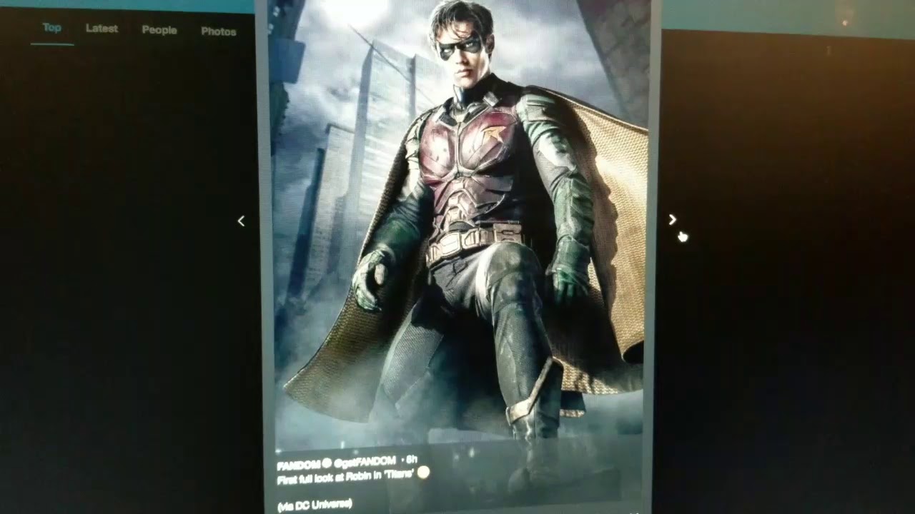 New Images of Robin from the Titans TV Series - YouTube