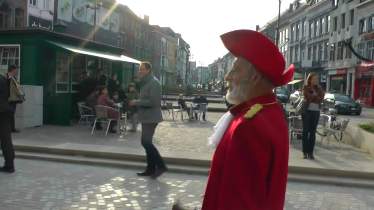 Rombout wordt wijzer - YouTube
