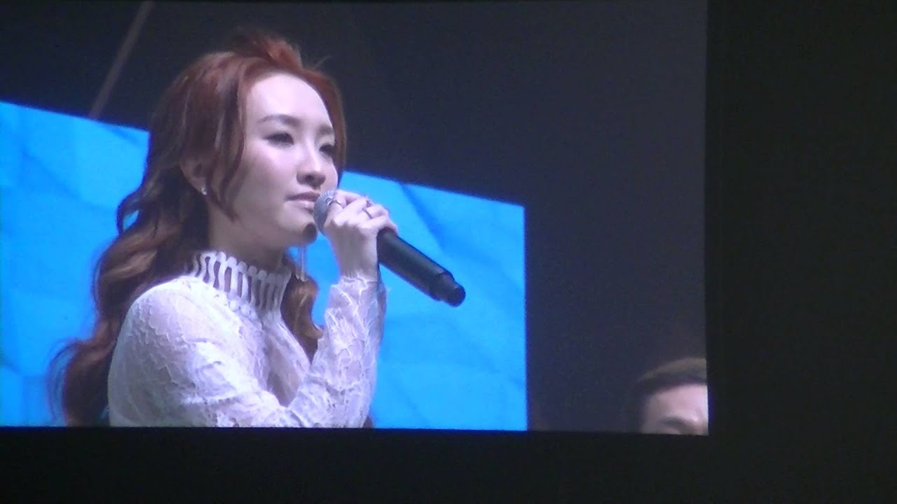 2016 01 01 Mag Lam 林欣彤 我們都是這樣長大的 @ 叱咤樂壇流行榜頒獎禮 - YouTube