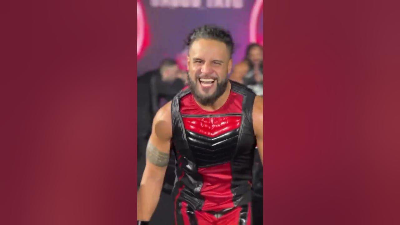 Jacob Fatu with The Bloodline, Tama Tonga, Loa Tonga on WWE SmackDown, I love you Solo # ...