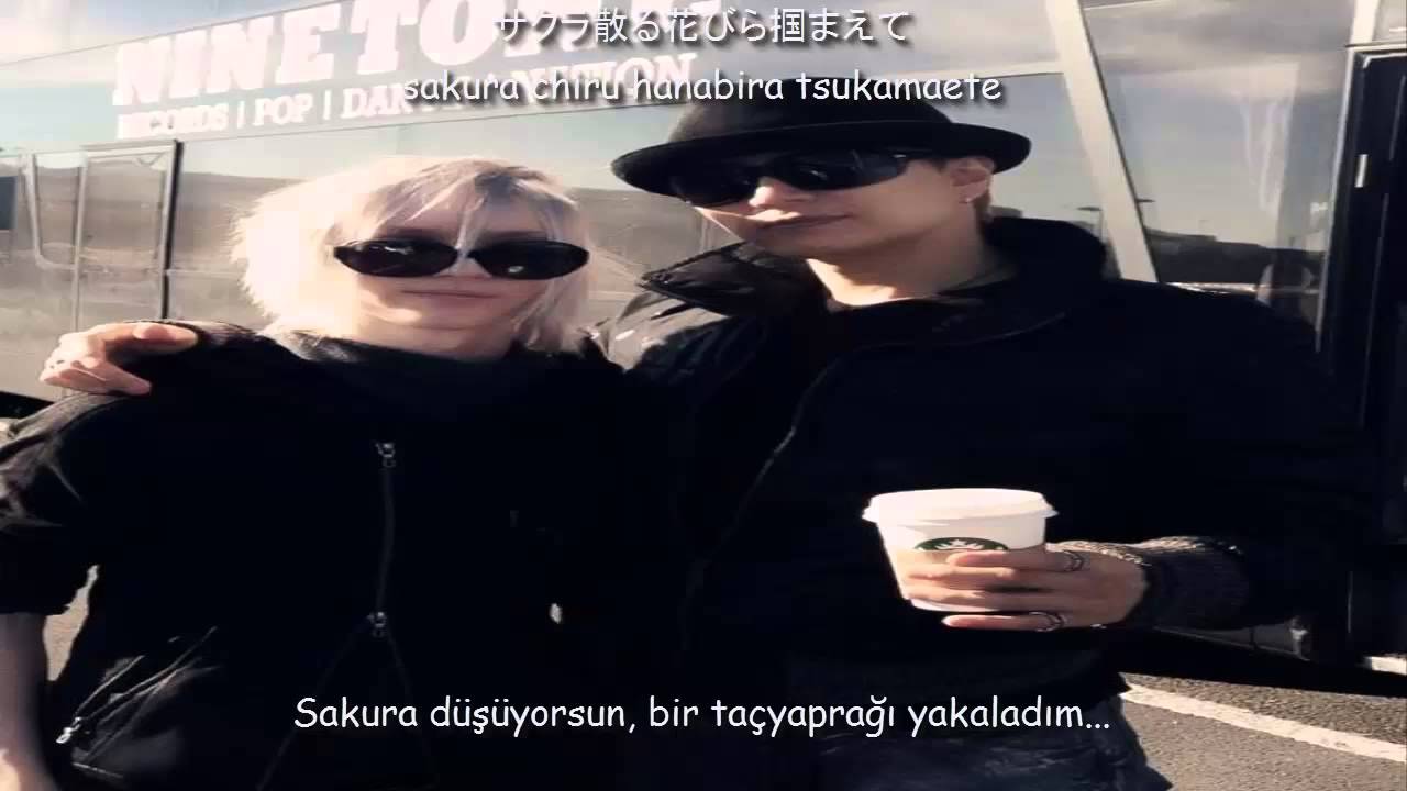 GACKT&YOHIO - Sakura, chiru (Türkçe Altyazılı) - YouTube