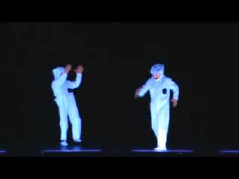 Safire The Magic Light Puppet Company UK Chuckle Trek 2009 Chuckle ...
