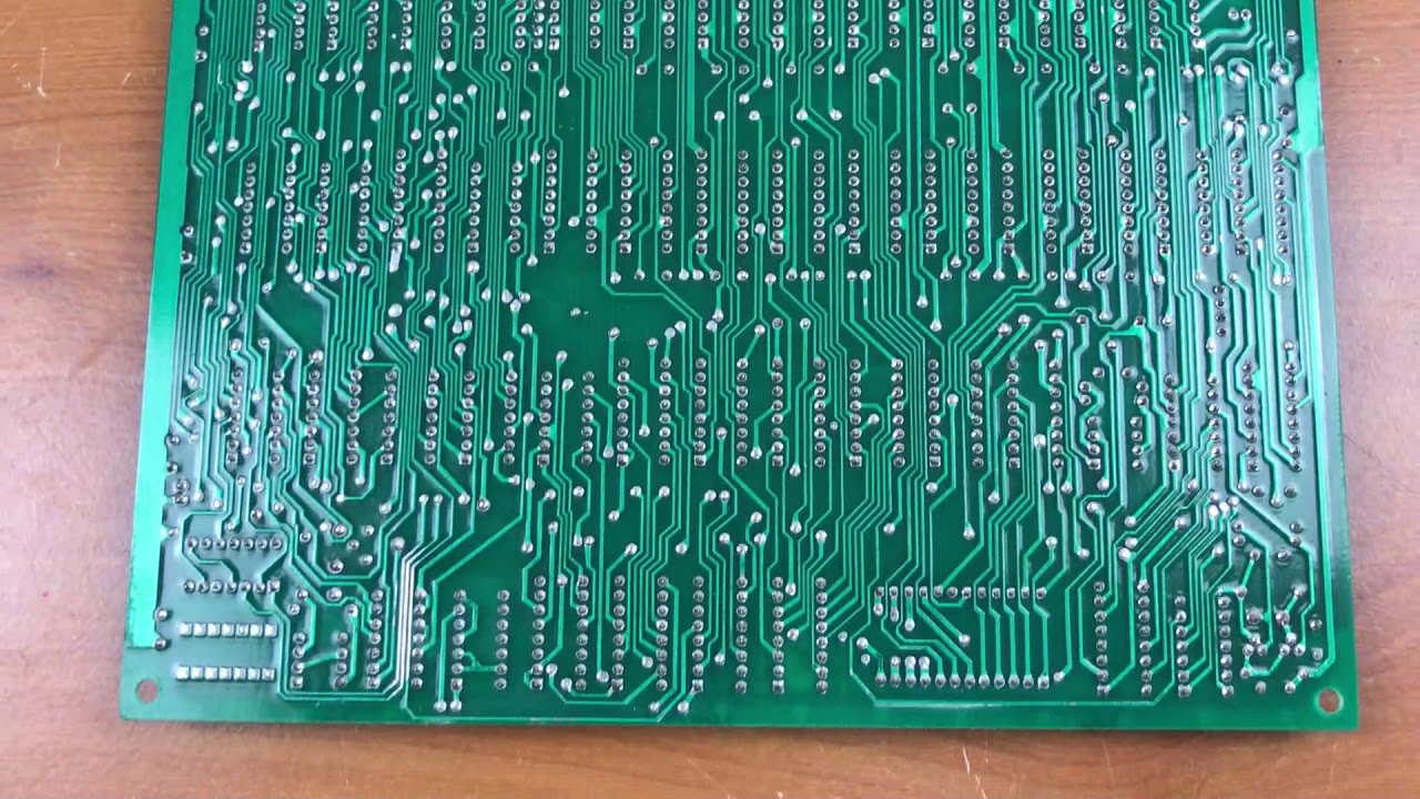 Apple II Plus Repair (Part 1) - YouTube