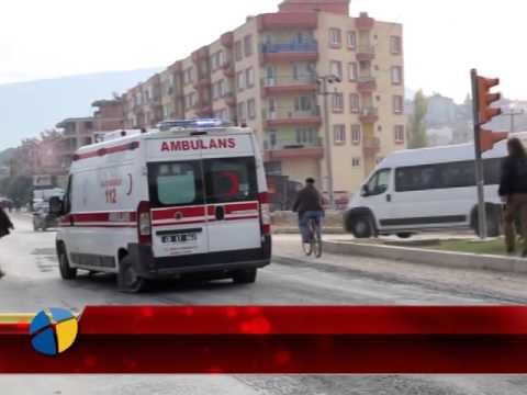 İKİ AMBULANSIN ÇARPIŞTIĞI KAZA UCUZ ATLATILDI!
