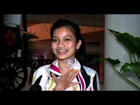 Nadia Bulan Sofya Sebel Di Bilang Mirip Ratu Sofya | C&R TV - YouTube