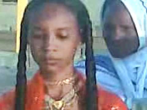 dance banat Arabe Tchad réalisé par Hamza issa ahmat - YouTube