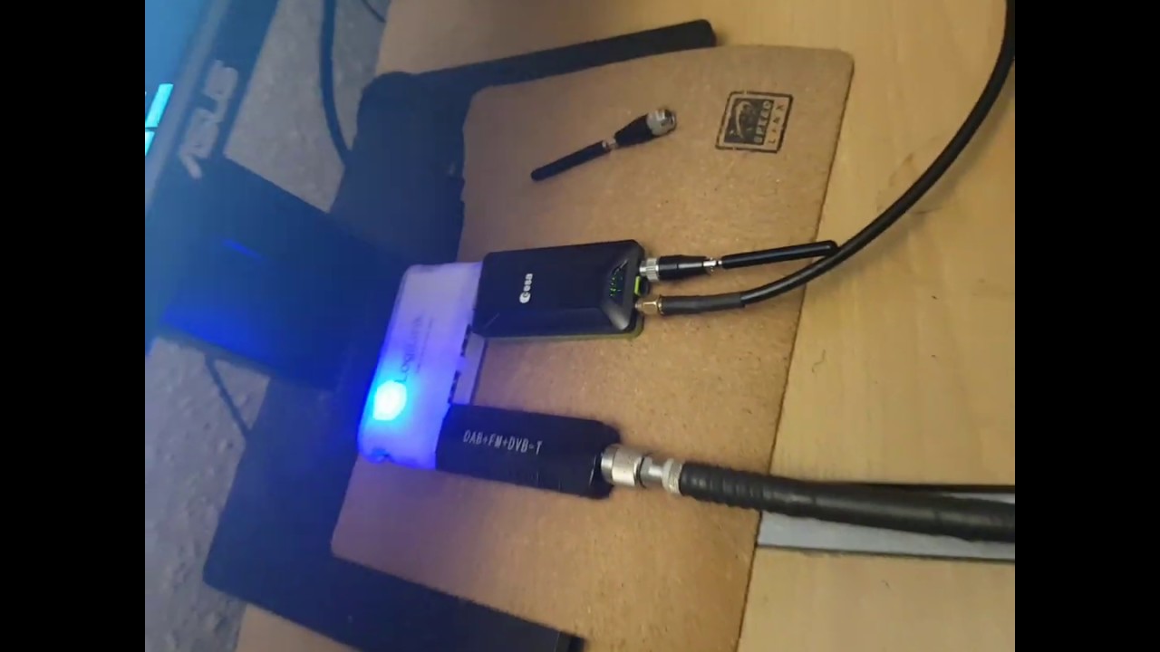 LIME-SDR-MINI Transmit Waveforms - YouTube