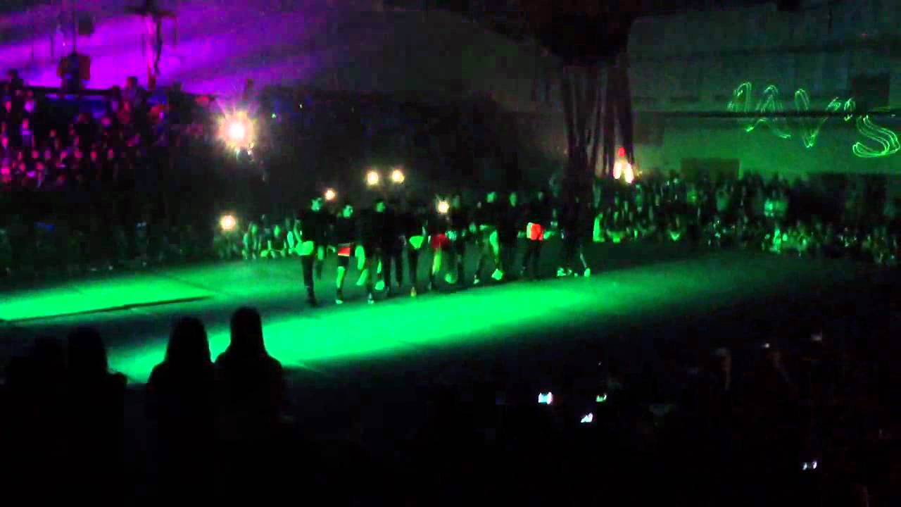 AMHS senior boys dance - YouTube