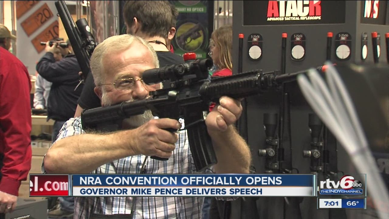 NRA convention draws supporters, protesters to Indianapolis - YouTube