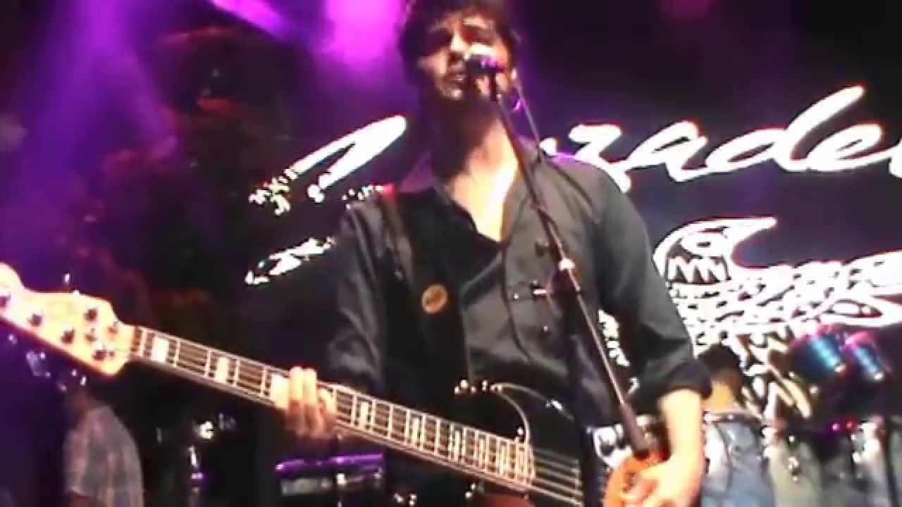 Daniel Ramon canta "Tempo de Alegria" - YouTube