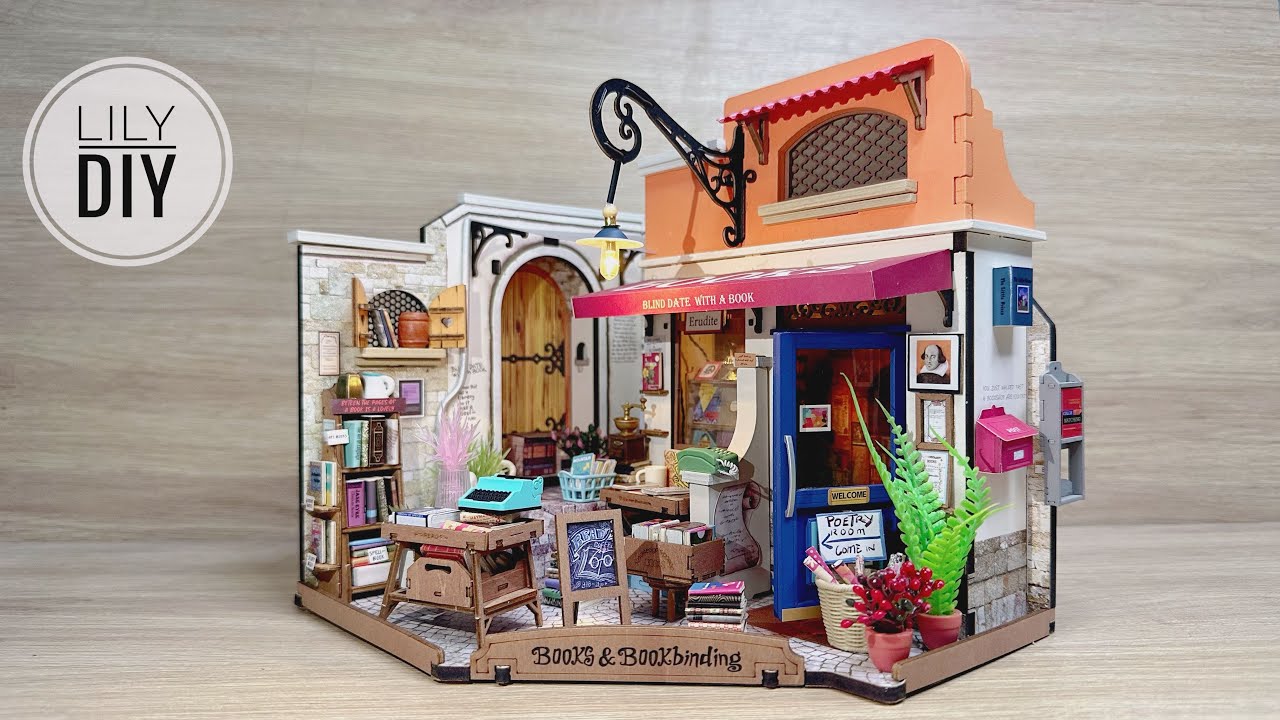 DIY Miniature Dollhouse || Corner BookStore - Rolife MiniHouse - YouTube