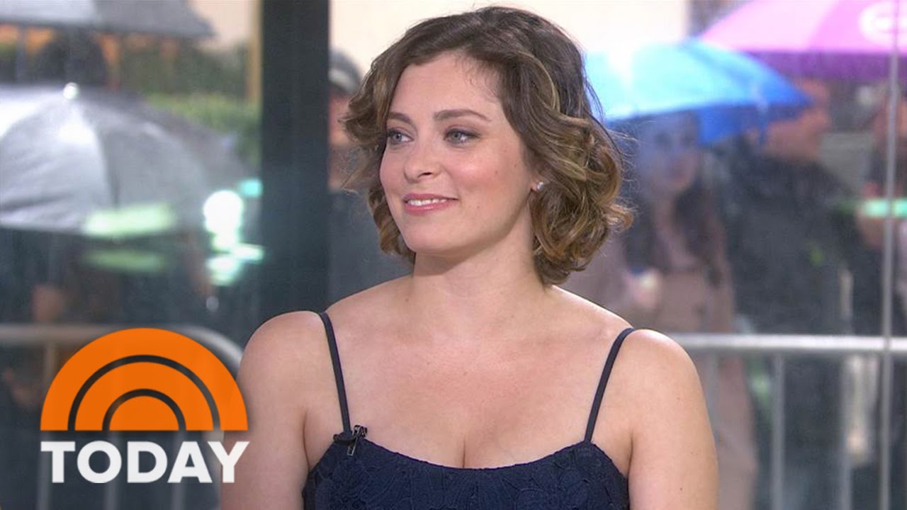 Rachel Bloom: Actors Perform For The Attention, Not The Art | TODAY ...