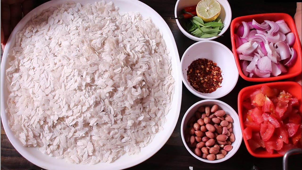 How to make Poha - स्वादिष्ट पोहा झटपट बनायें - Easy Poha Recipe - YouTube
