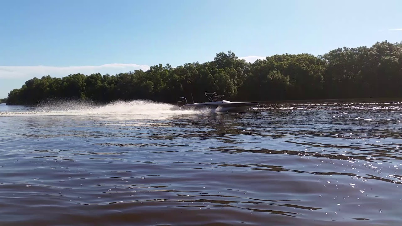 Bullet 1850 running 225 HP Mercury 3L V6 @ Maroochy River - YouTube
