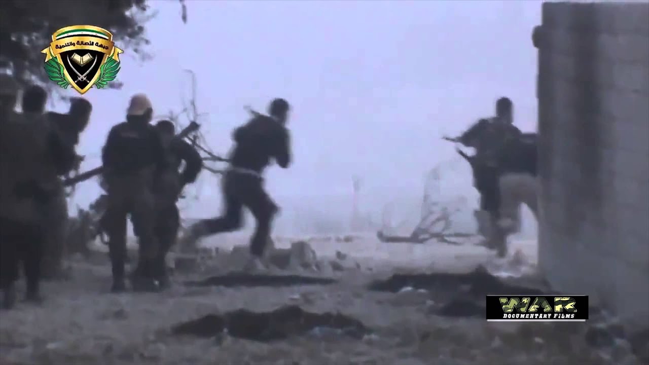 Syrian Army Assaults Qara with Anti Aircraft Gun - YouTube