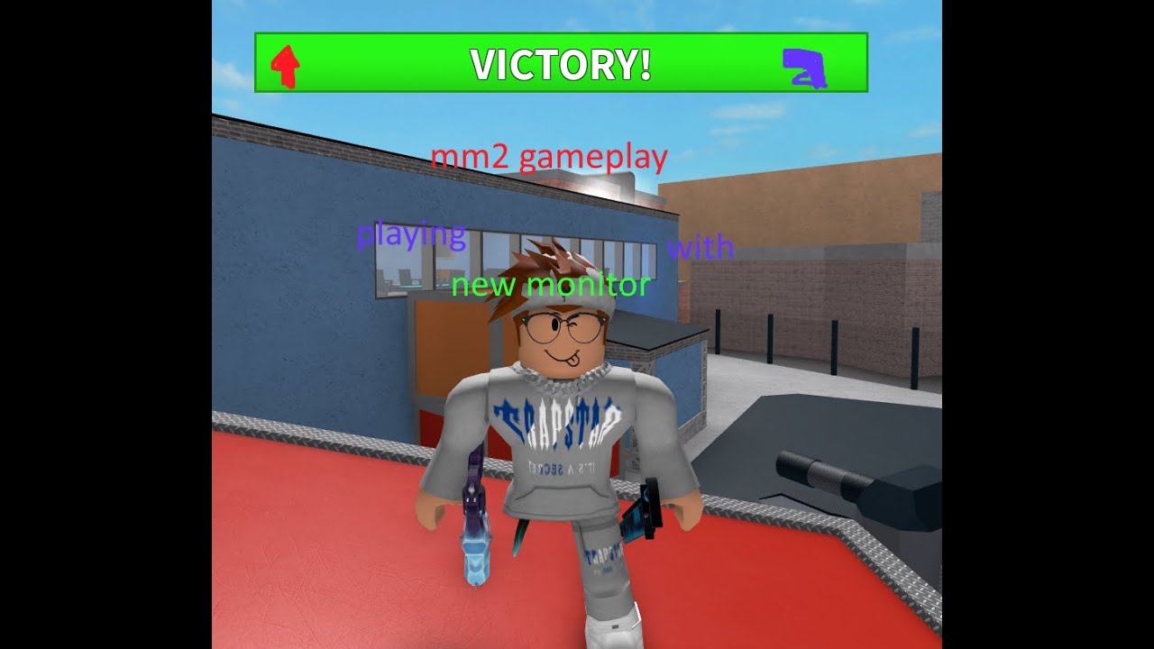 play mm2 with my new monitor mm2 gameplay - YouTube