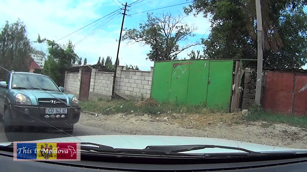 How to drive in Moldova with diplomatic license plates - YouTube
