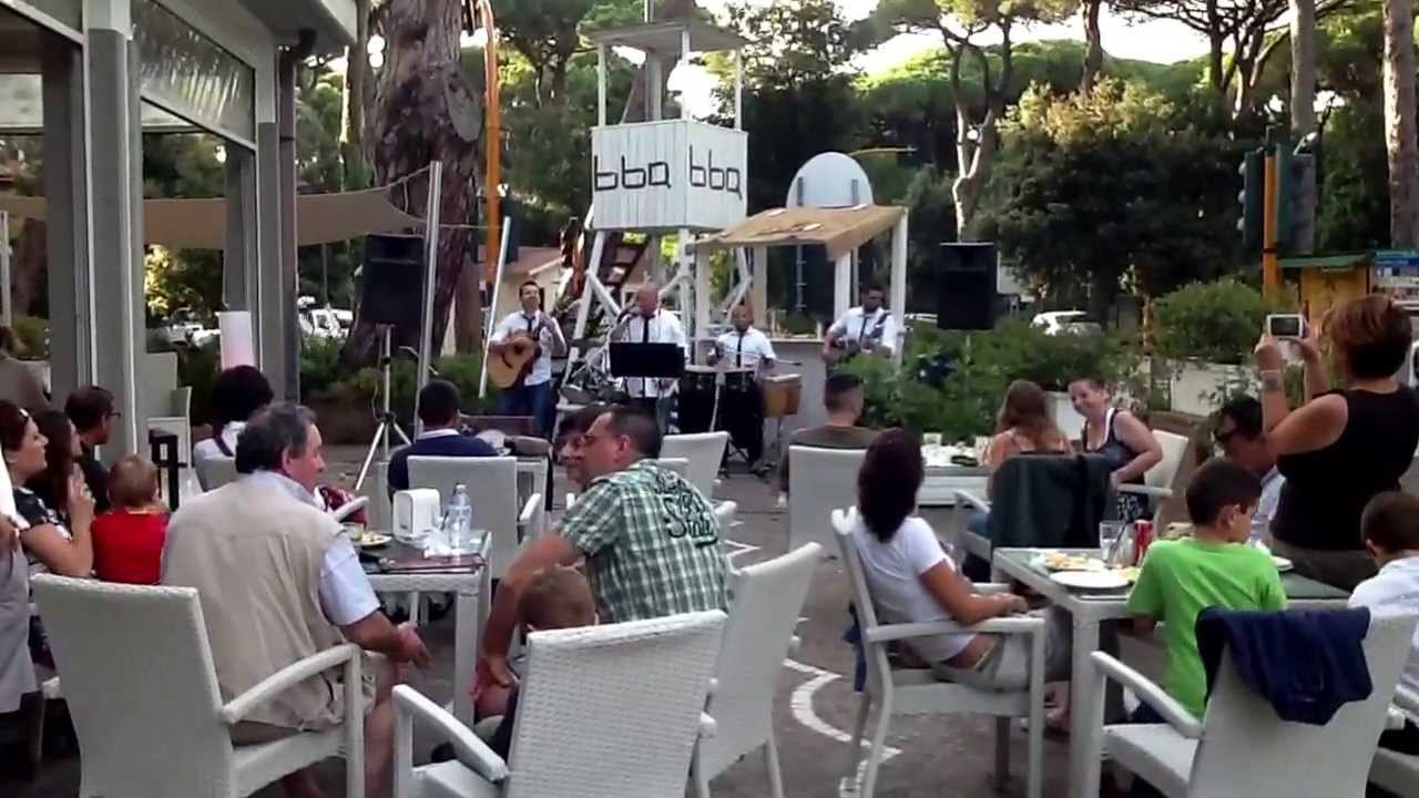 Se Bruciasse La Città @Bbq Fregene Atmosfere Acustiche (Massimo Ranieri ...