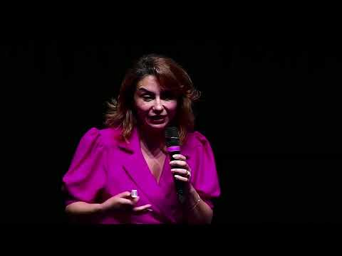 Ebru Albayrak Sidar | Beyin mi Kalp mi? Duyusal Beyin ve Duygu Regülasyonu | MomTalks2022