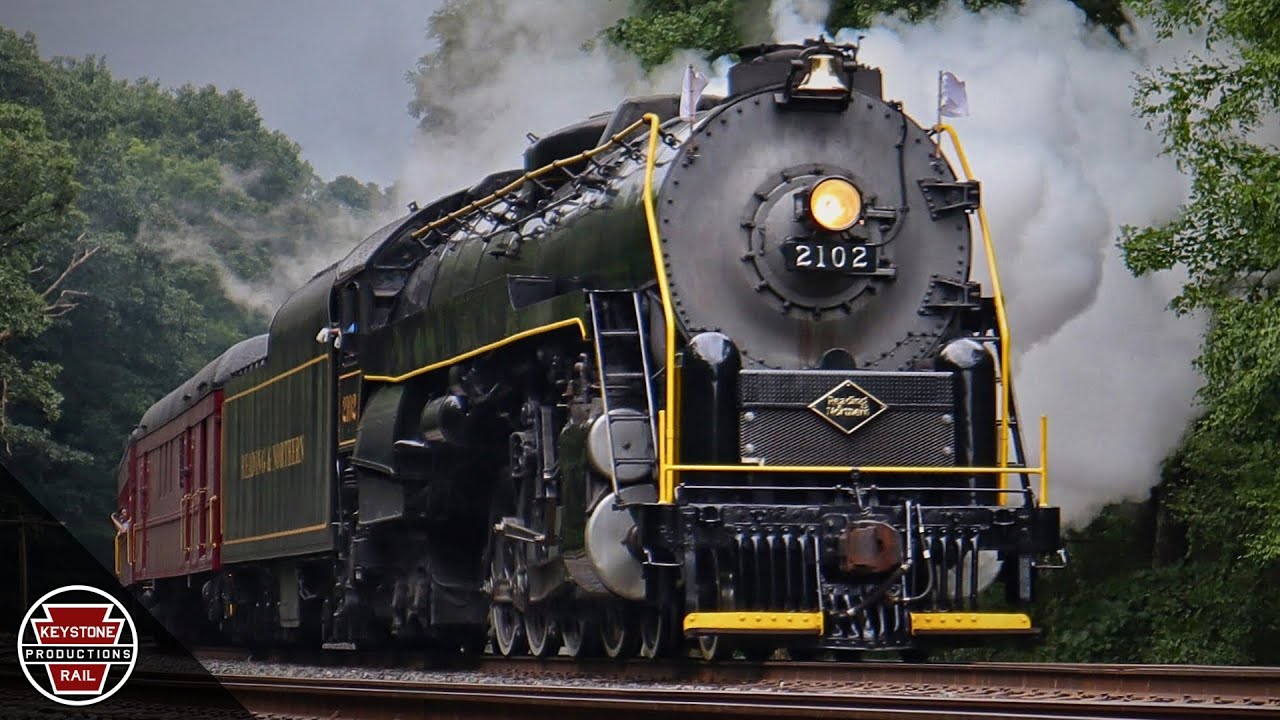 Reading & Northern 2102: The Lehigh Line Explorer (4K) - YouTube
