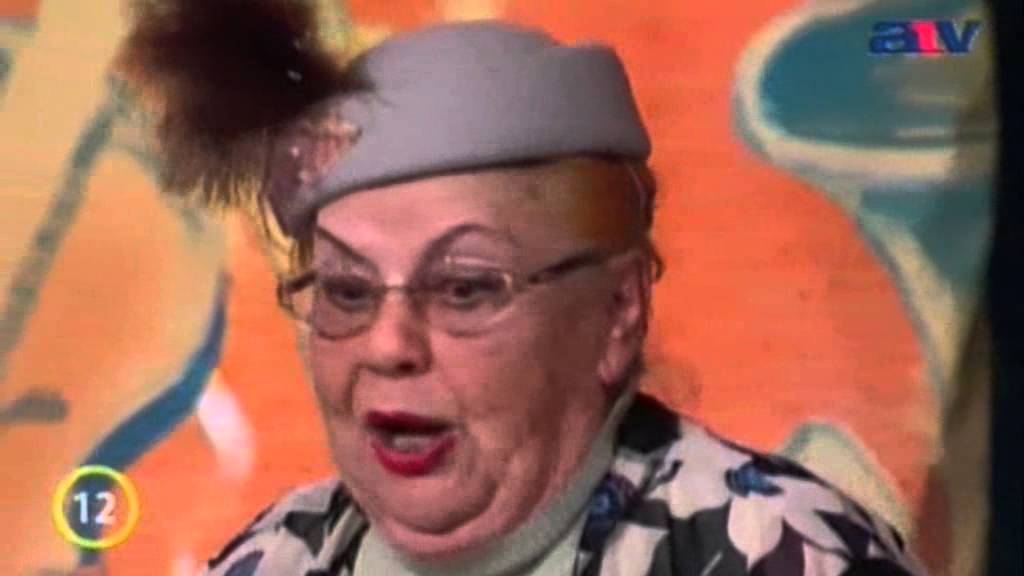 Sas kabaré-Filmmúzeum - YouTube