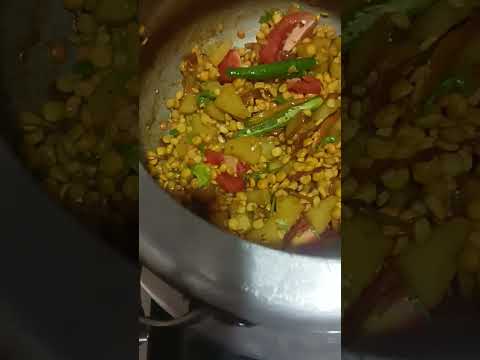 Chana ka daal and potato - YouTube