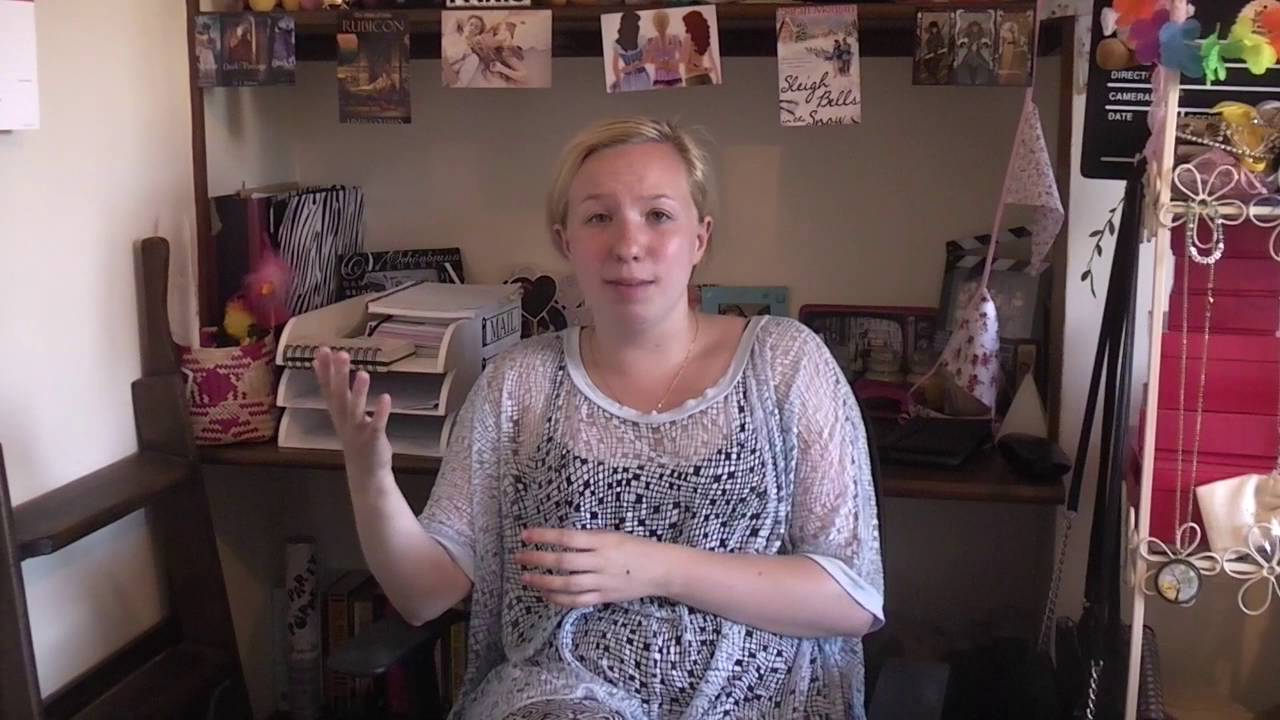 The Ab Fab Movie | Review - YouTube