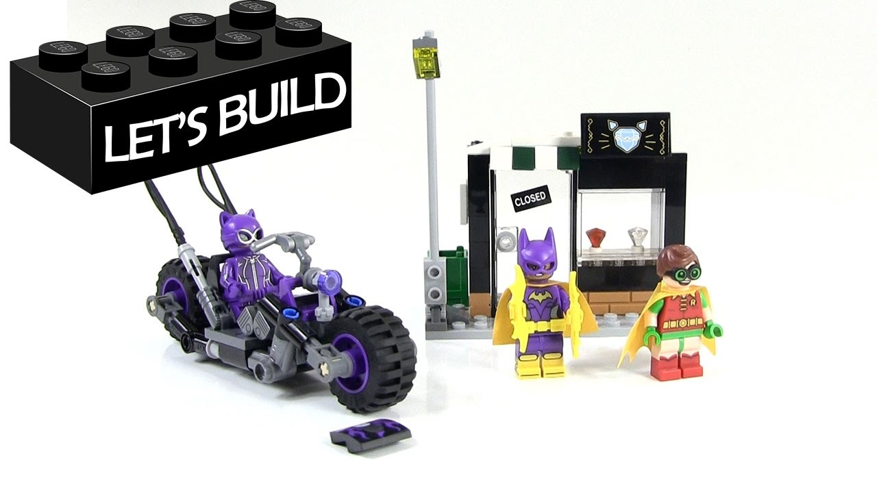 Let's Build the LEGO Batman Movie Catwoman Catcycle Chase Set 70902 ...