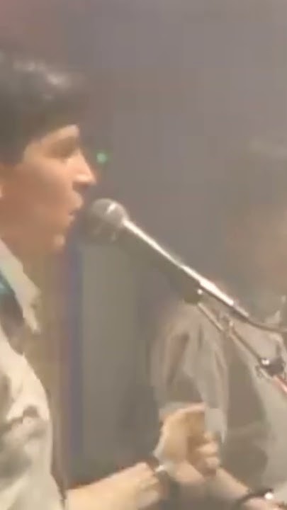 Jerkin’ Back 'n' Forth—live on Fridays in 1981. Pure DEVO energy. - YouTube