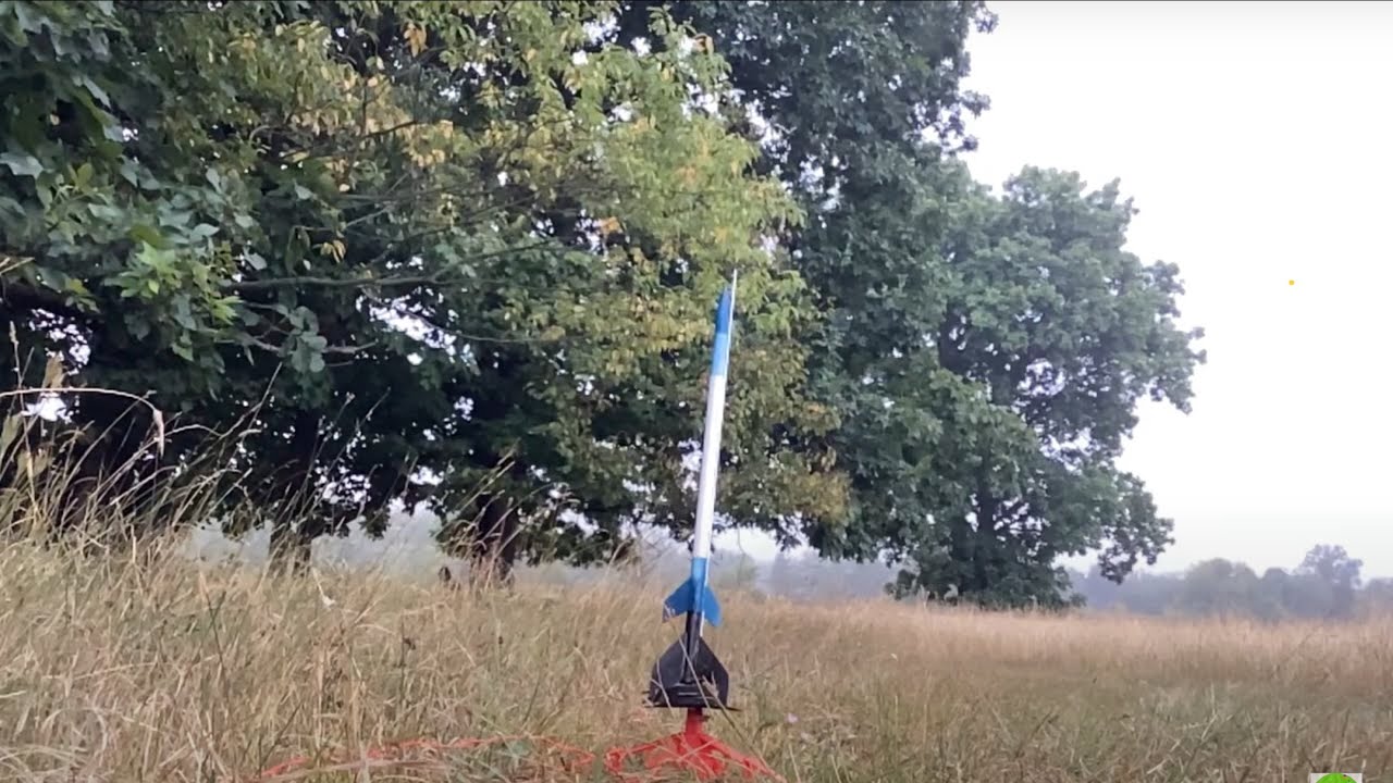 SLOW MOTION rocket launch! | Estes EPIC II dual stage rocket 🚀 | Sarc ...