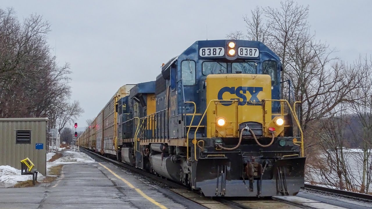 Trains Through the Night on the CSX Mohawk Subdivision - YouTube
