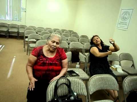 Damas de IDCS Reseda practicando especial para CONVENCION DE DAMAS 2011 - YouTube
