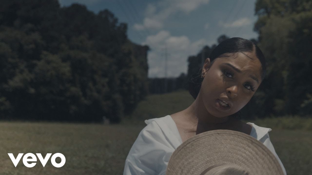 Fifa Flame - 4 Me (Official Music Video) - YouTube