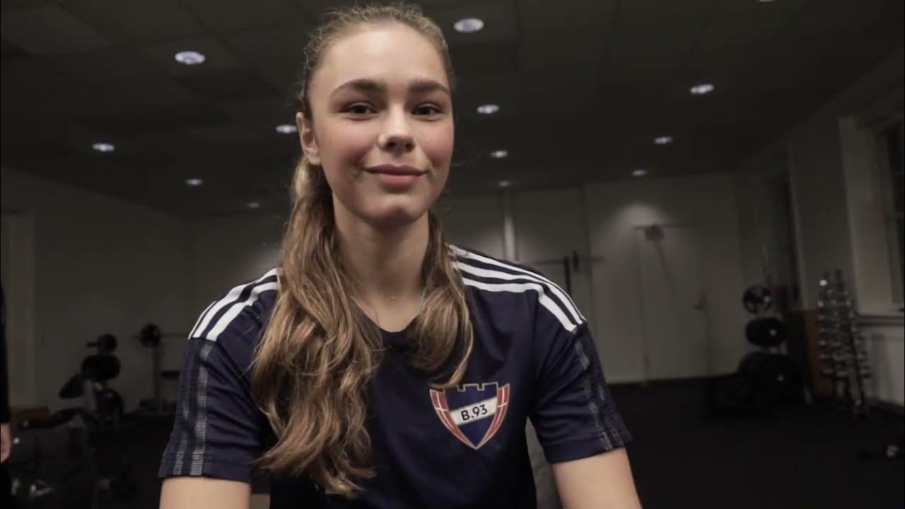 B.93 TV: Mød Rebeka Winther - YouTube