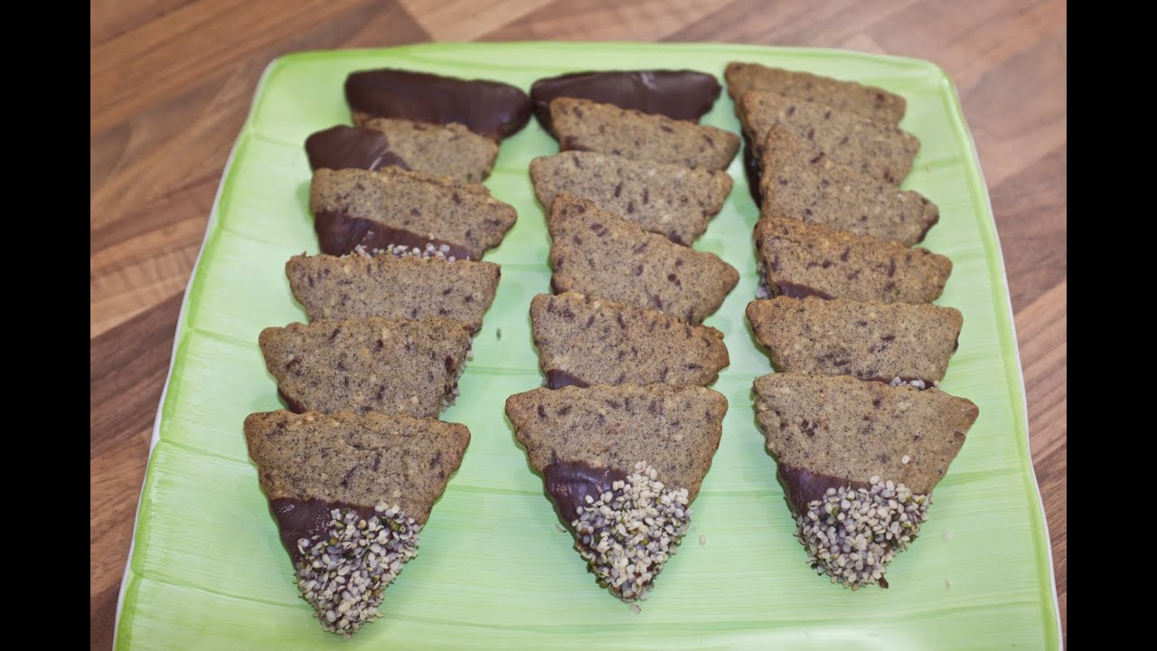 Vegane Weihnachtsplätzchen mit Hanf / hemp cookies / Hanfplätzchen ...